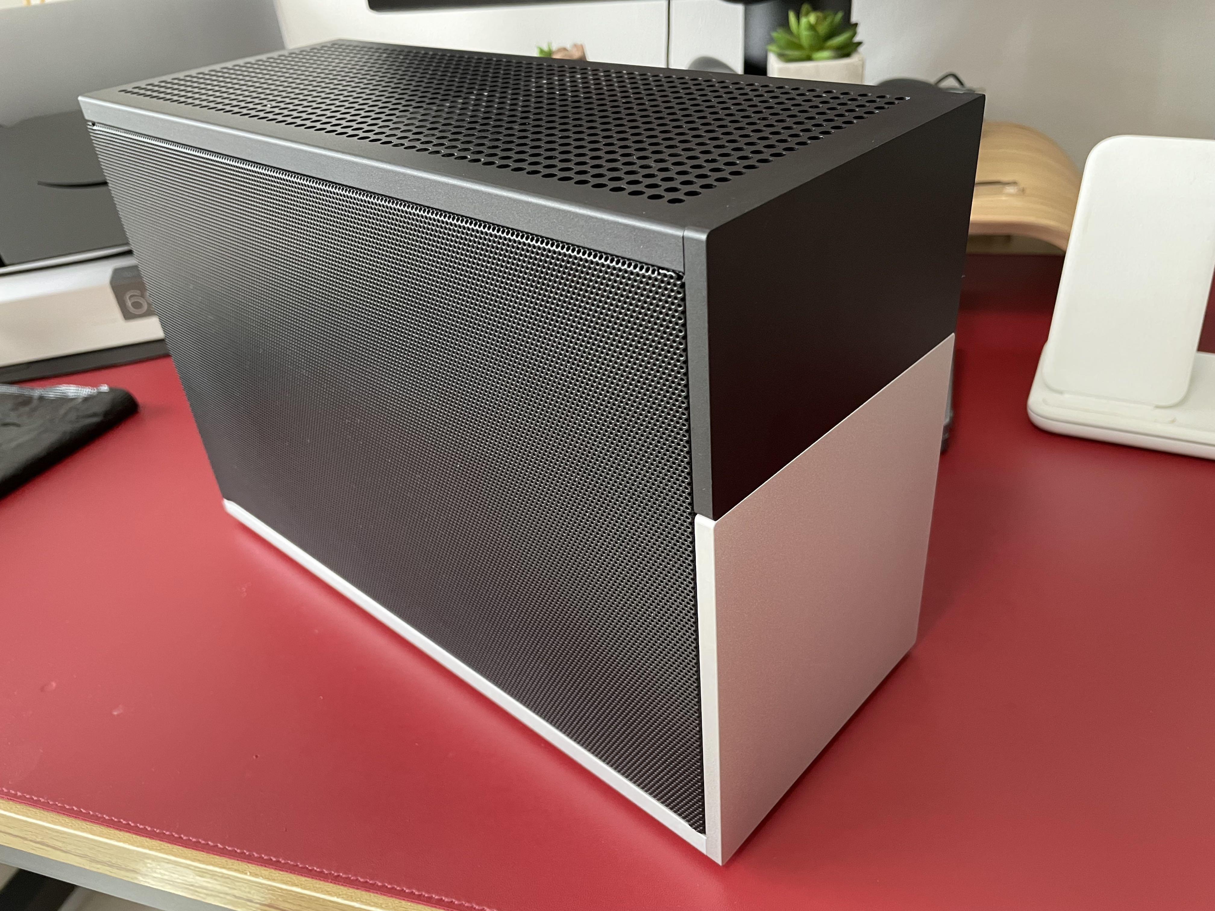 FormD T1 v1.1 SFF PC Case, Computers & Tech, Parts & Accessories ...