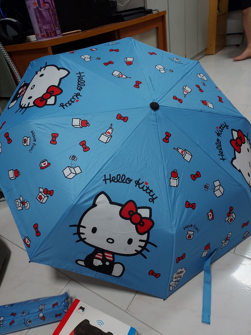 Hello Kitty umbrella, Hobbies & Toys, Travel, Umbrellas on Carousell