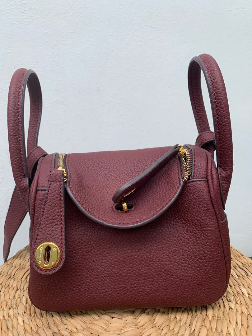 HERMES LINDY medium size Sling bag coded RIRI under zip with Letter H, Luxury, Bags & Wallets on ...