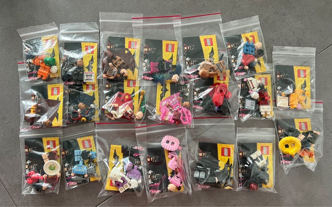 Lego 71017 (Repack with black base plate), Hobbies & Toys, Toys & Games ...
