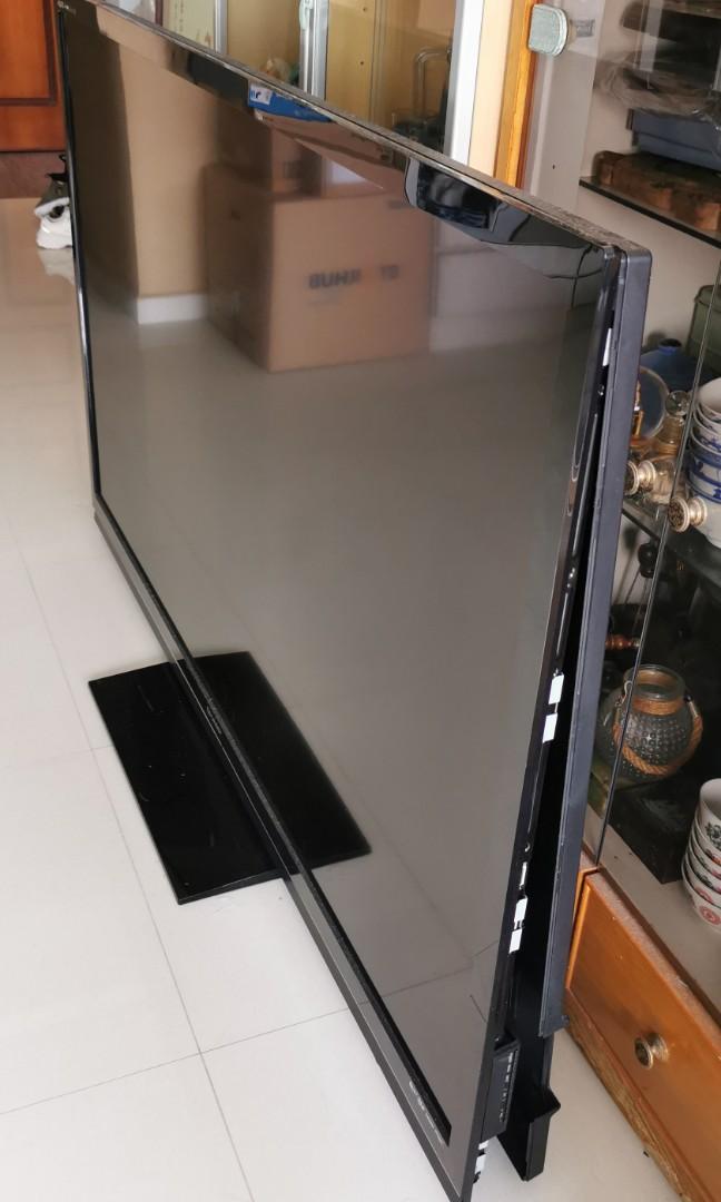 Sharp 70" TV, TV & Home Appliances, TV & Entertainment, TV on Carousell