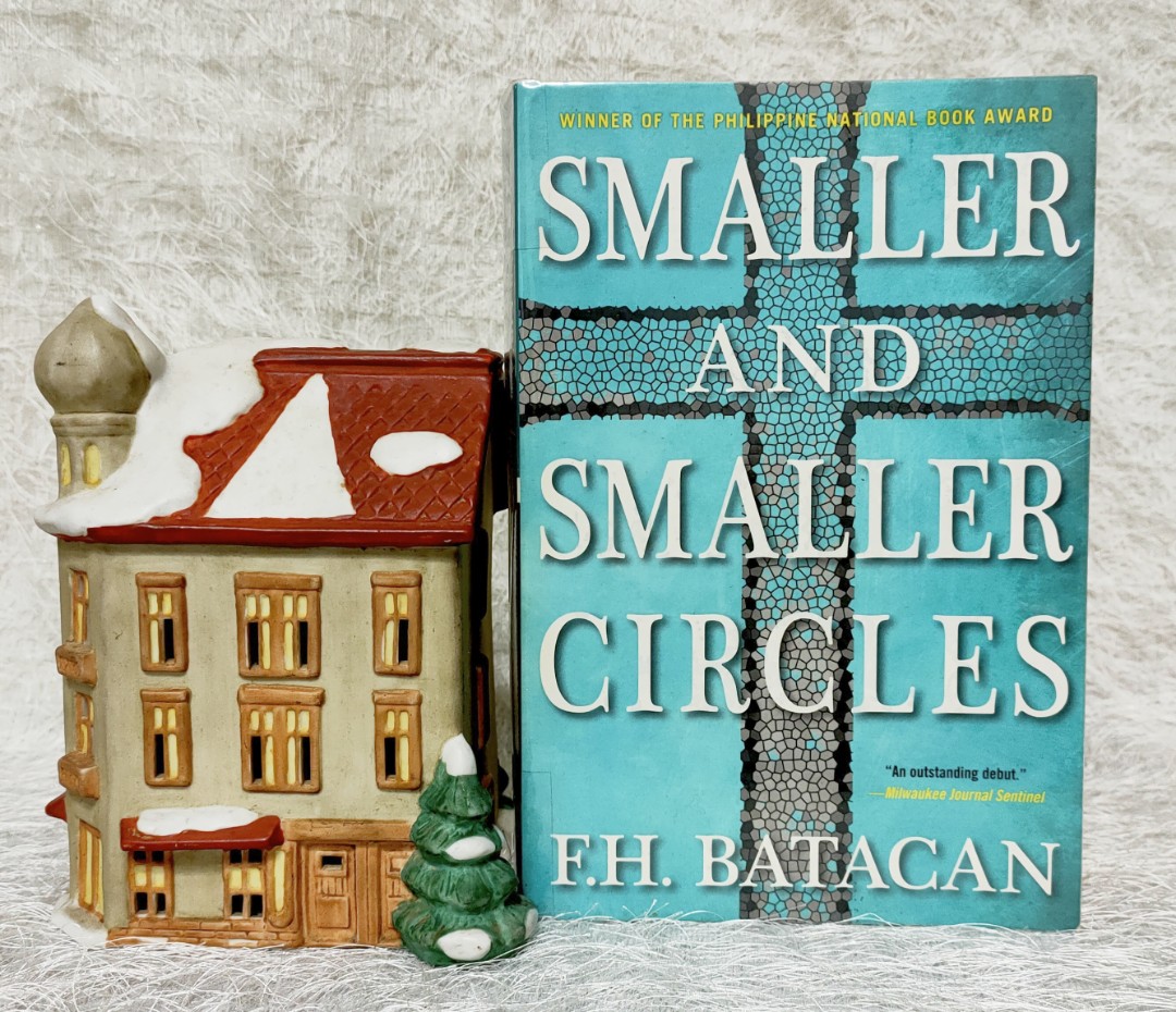 Smaller and Smaller Circles by FH Batacan, Hobbies & Toys, Books ...