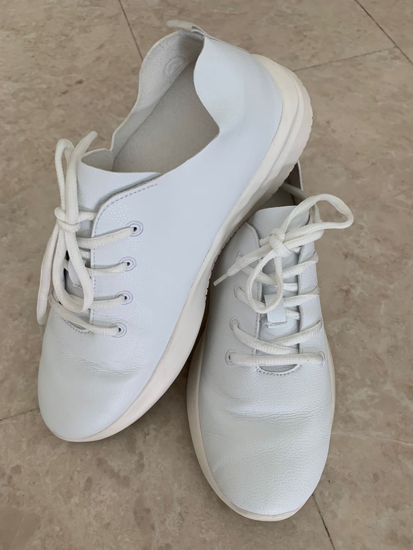 Sunny step balance runner, Men's Fashion, Footwear, Casual shoes on ...