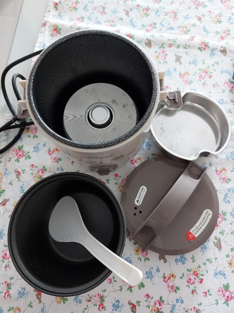 Takahi 2-cup Mini Electric Rice Cooker with Warmer Model 1523, TV ...