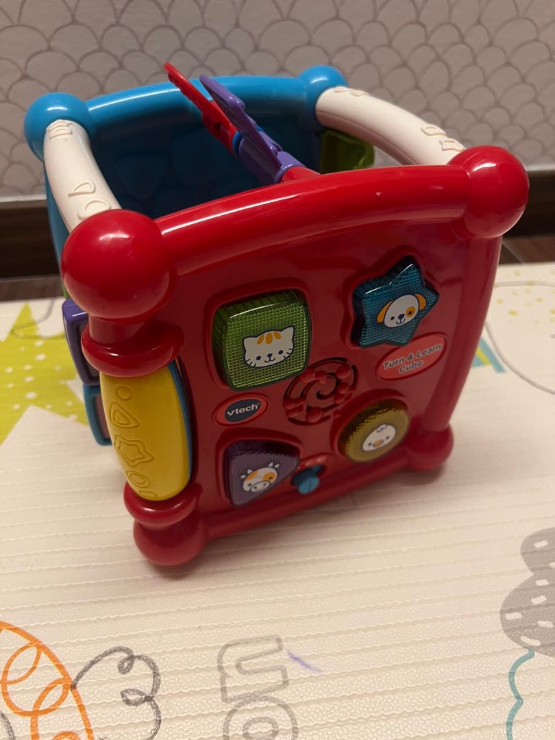 Vtech turn and learn cube, Babies & Kids, Infant Playtime on Carousell