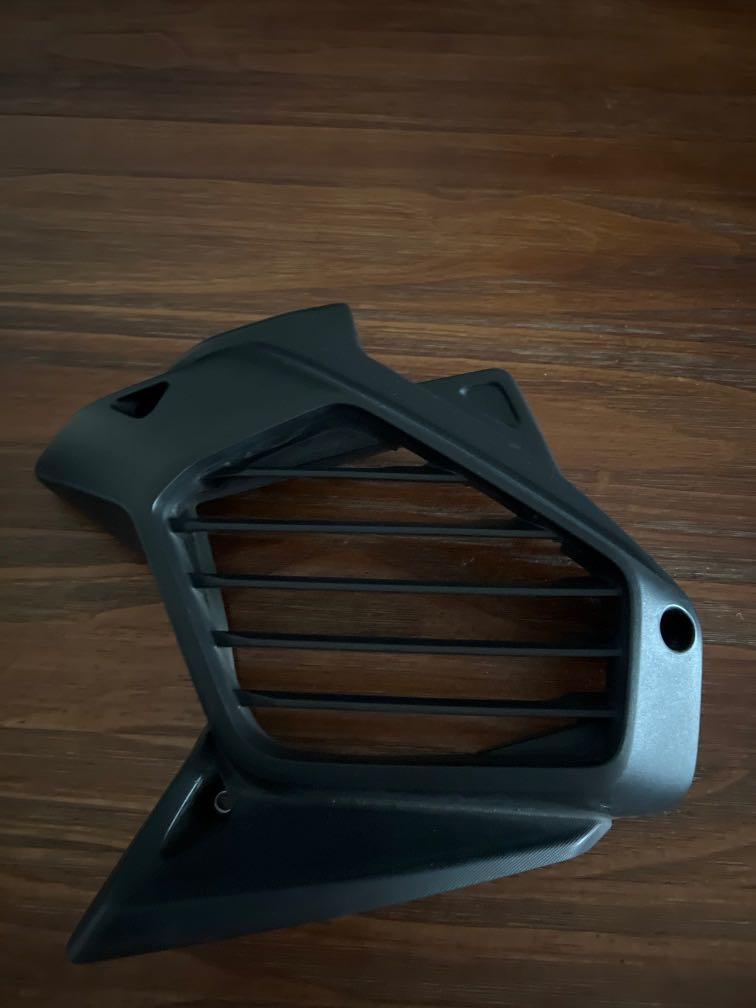 AEROX RADIATOR COVER, Motorcycles, Motorcycle Accessories on Carousell