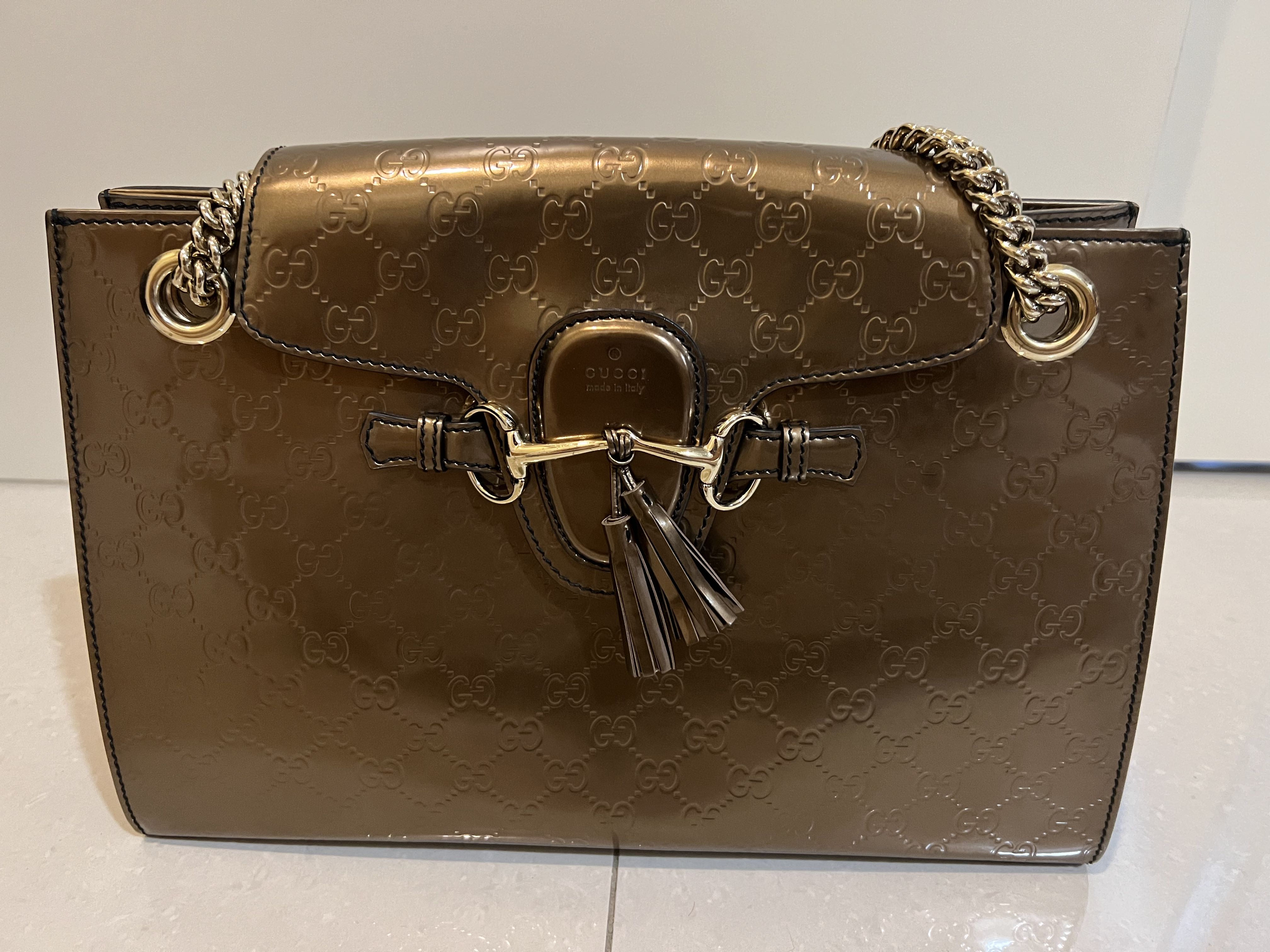 AUTHENTIC GUCCI HANDBEG, Luxury, Bags & Wallets on Carousell