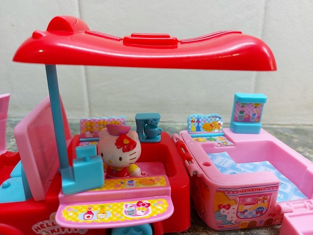 Authentic HELLO KITTY Food Truck Playset, Hobbies & Toys, Toys & Games ...