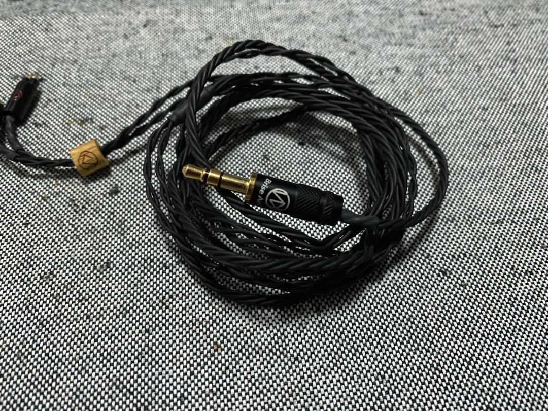 Brise Audio 2pin IEM Cable, Audio, Portable Audio Accessories on Carousell