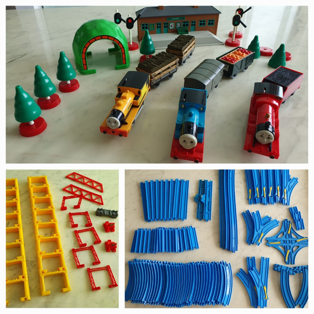 Complete Thomas & Friends Train Set with over 120 pieces of tracks ...