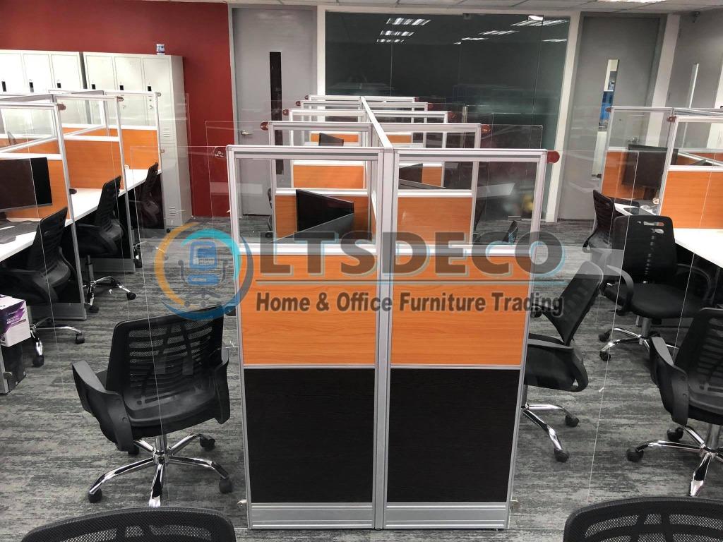 CUBICLE WORKSTATION LAMINATED W/ GLASS OFFICE PARTITION, Furniture ...