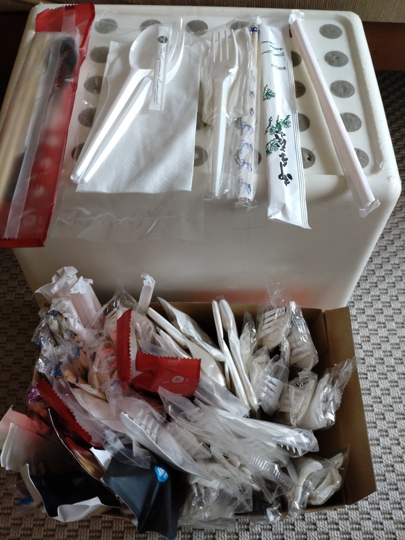 Disposal cutlery and chopsticks, Furniture & Home Living, Kitchenware ...