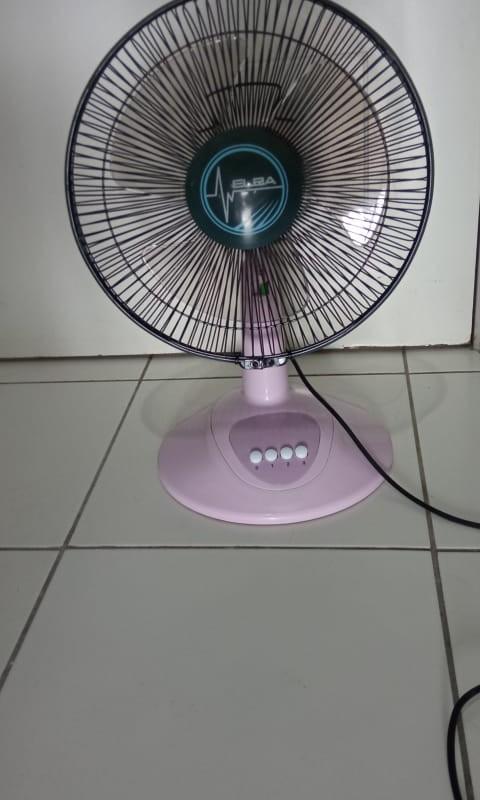Elba table fan, Furniture & Home Living, Lighting & Fans, Fans on Carousell