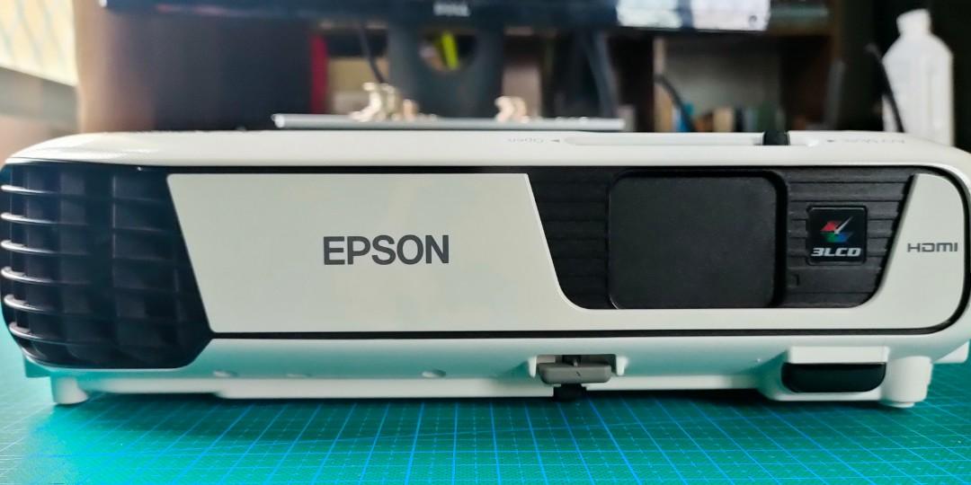 Epson LCD Projector, TV & Home Appliances, TV & Entertainment ...