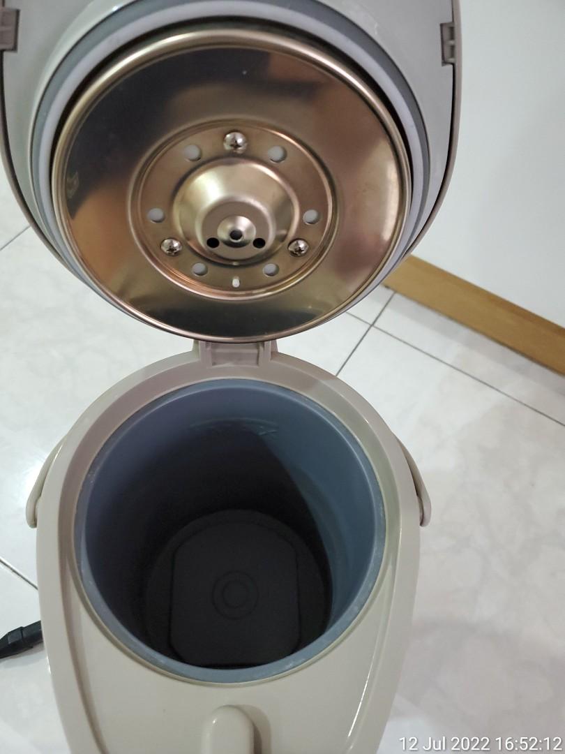 FREE!! one used airpot. 3 litre boil and reboil, TV & Home Appliances, Kitchen Appliances ...