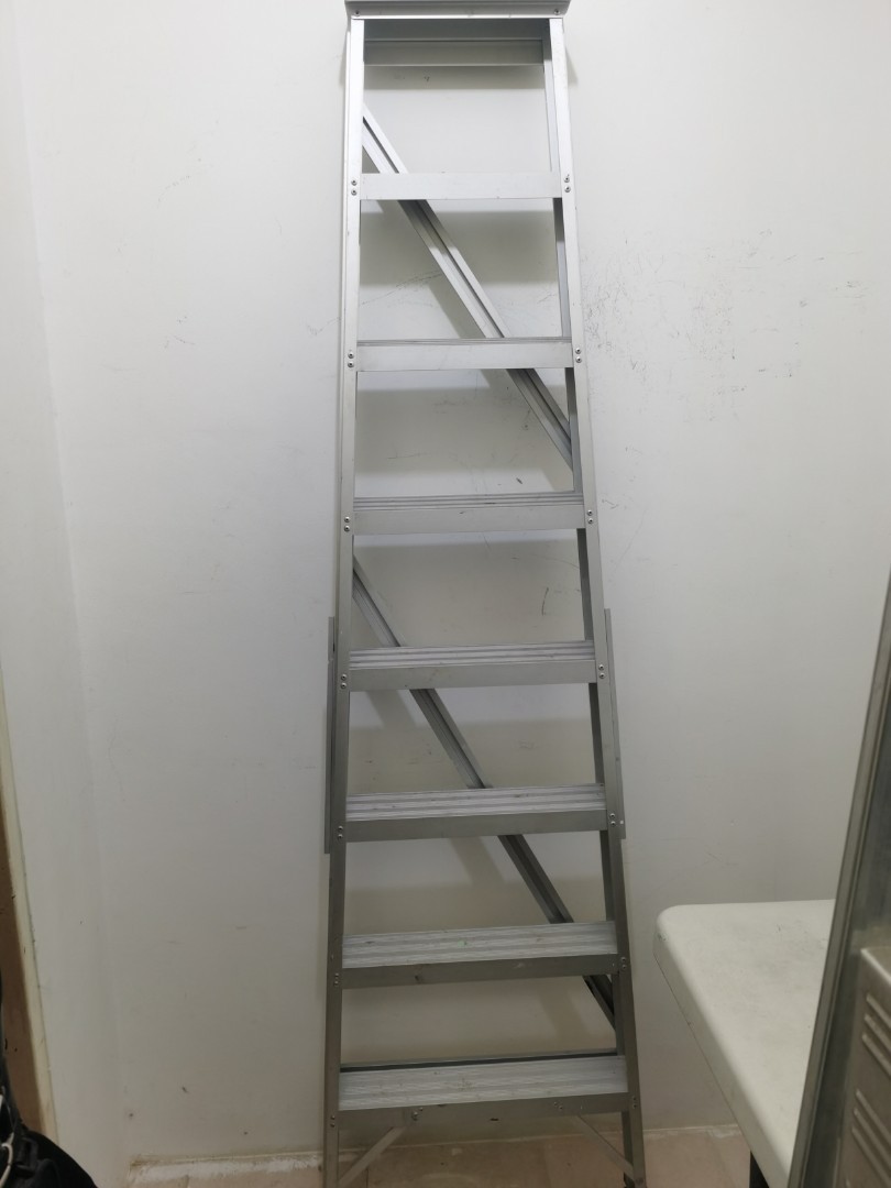 Heavy Duty Aluminium Ladder, Furniture & Home Living, Home Improvement ...