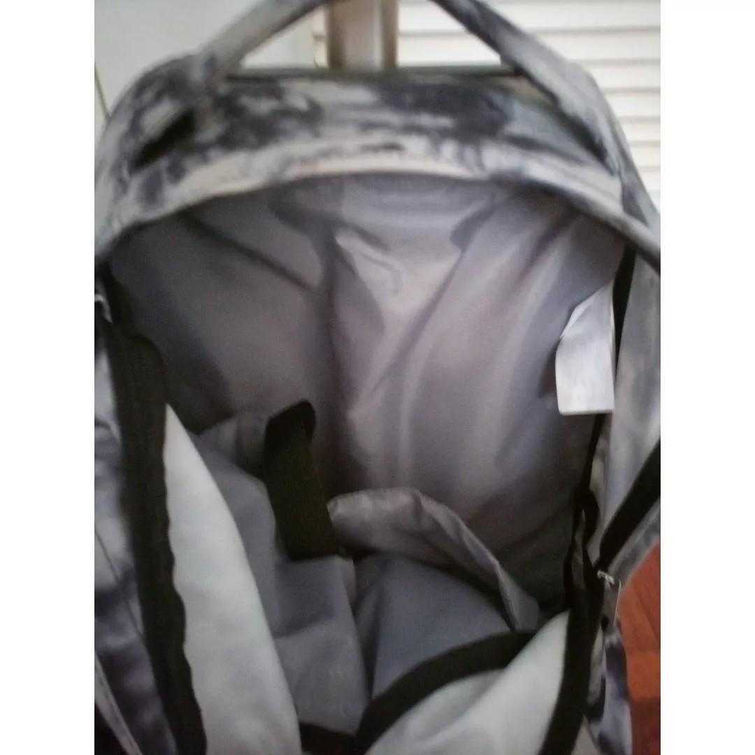 Jansport Trolley Backpack, Luxury, Bags & Wallets on Carousell