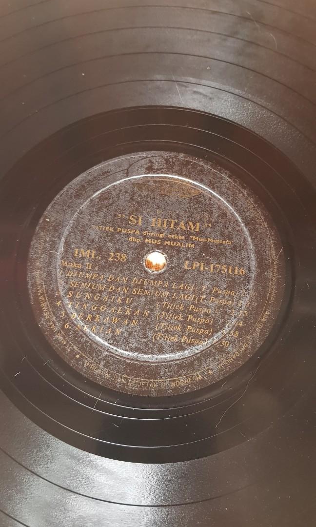 kaset vinyl piringan hitamsi hitam titiek puspa mus mustafa mus mualim ...