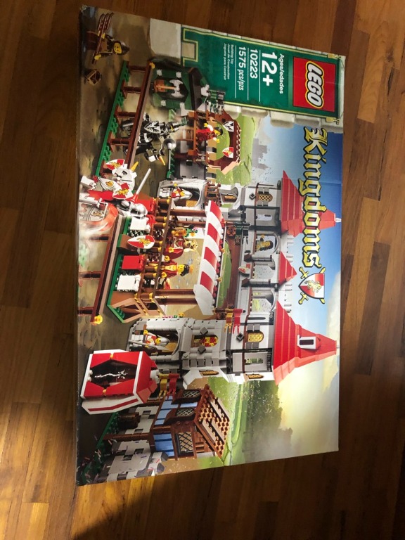 Lego 10223 Kingdoms Joust, Hobbies & Toys, Toys & Games on Carousell