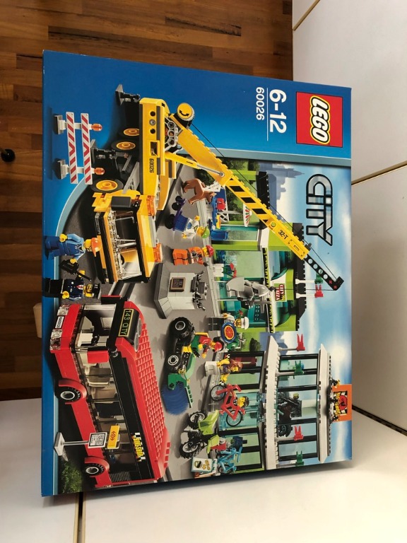 Lego City 60026 Town Square, Hobbies & Toys, Toys & Games on Carousell