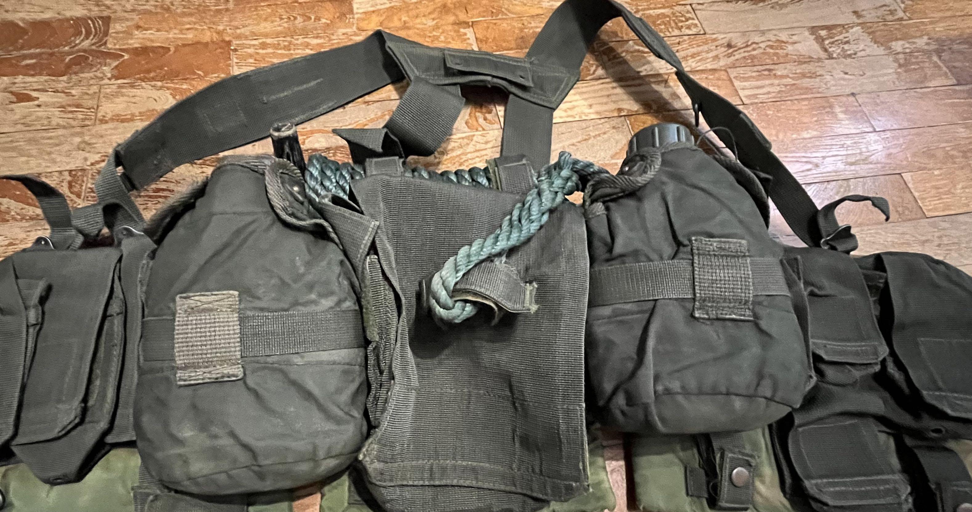 Old school SAF SBO 20 Rds webbing, Women's Fashion, Watches ...