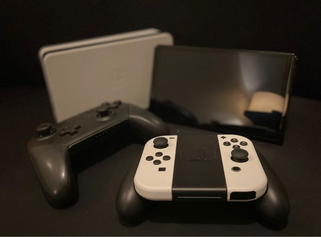 OLED Nintendo Switch (without box), Video Gaming, Video Game Consoles ...
