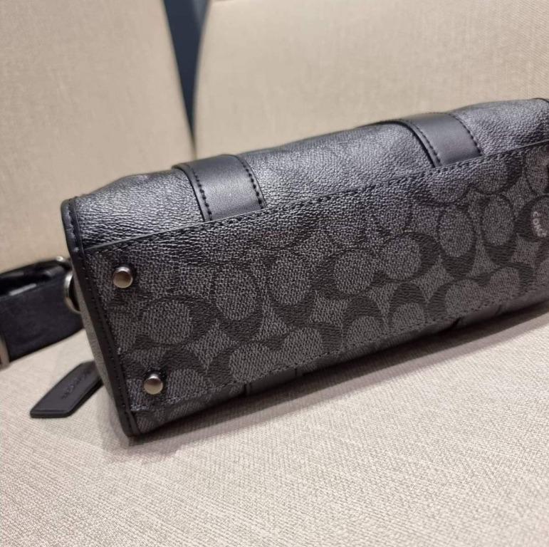 Original Coach Gotham Duffle 24 In Signature Canvas CA186 - Brown, Men's Fashion, Bags, Sling ...