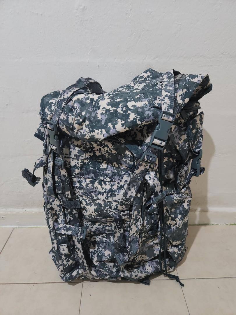SAF Navy field pack, Men's Fashion, Bags, Backpacks on Carousell
