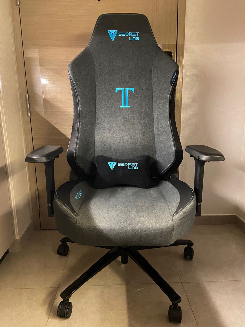 Secret Lab gaming chair Titan XL, Furniture & Home Living, Furniture ...