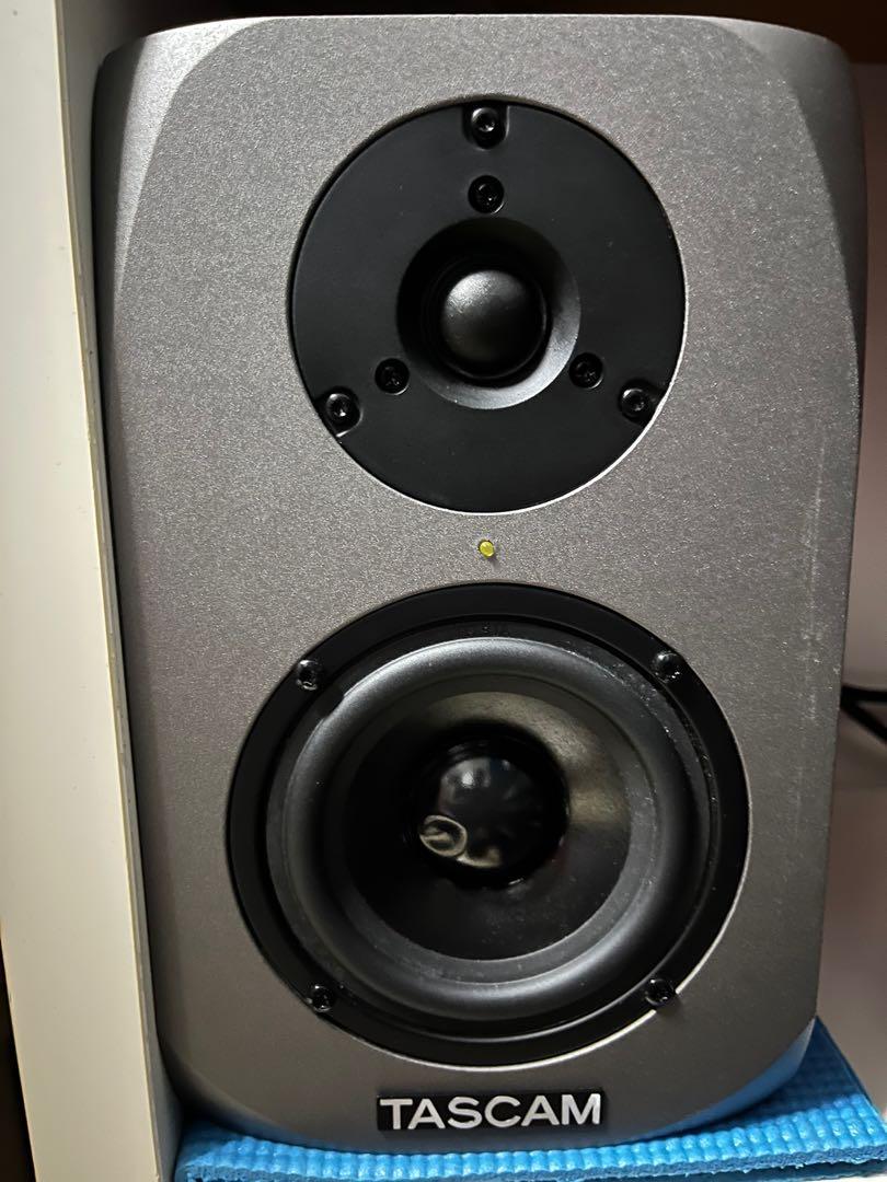 Tascam Studio Monitors Pair, Audio, Other Audio Equipment on Carousell