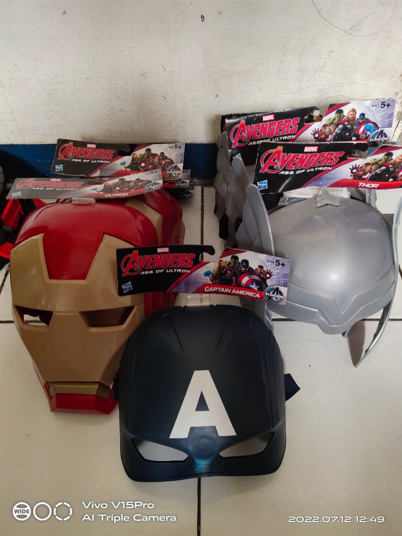 Topeng avangers hasbro, Toys & Collectibles, Mainan di Carousell