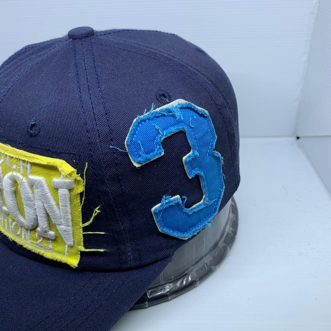 Topi Simple Ripped Motif Sobek Boston, Fesyen Pria, Aksesoris, Topi di ...