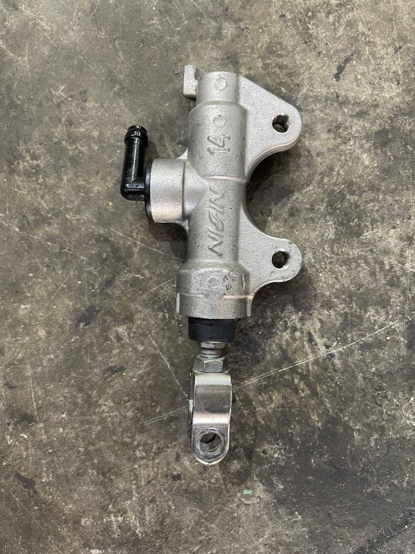 Yamaha sniper T150 brake master pump, Motorcycles, Motorcycle ...