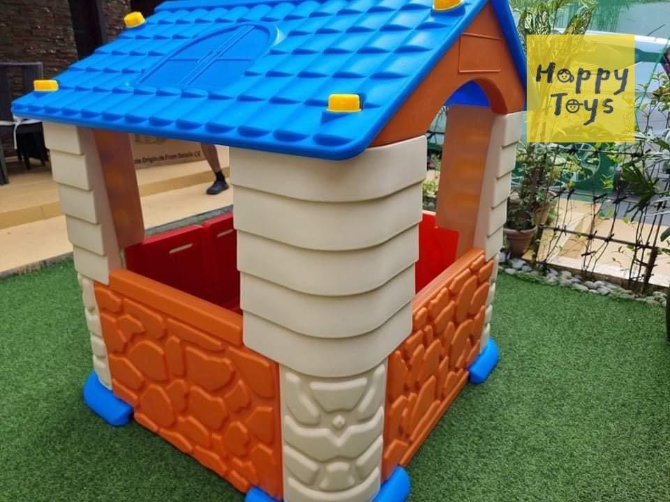 45" tall Playhouse, Hobbies & Toys, Toys & Games on Carousell