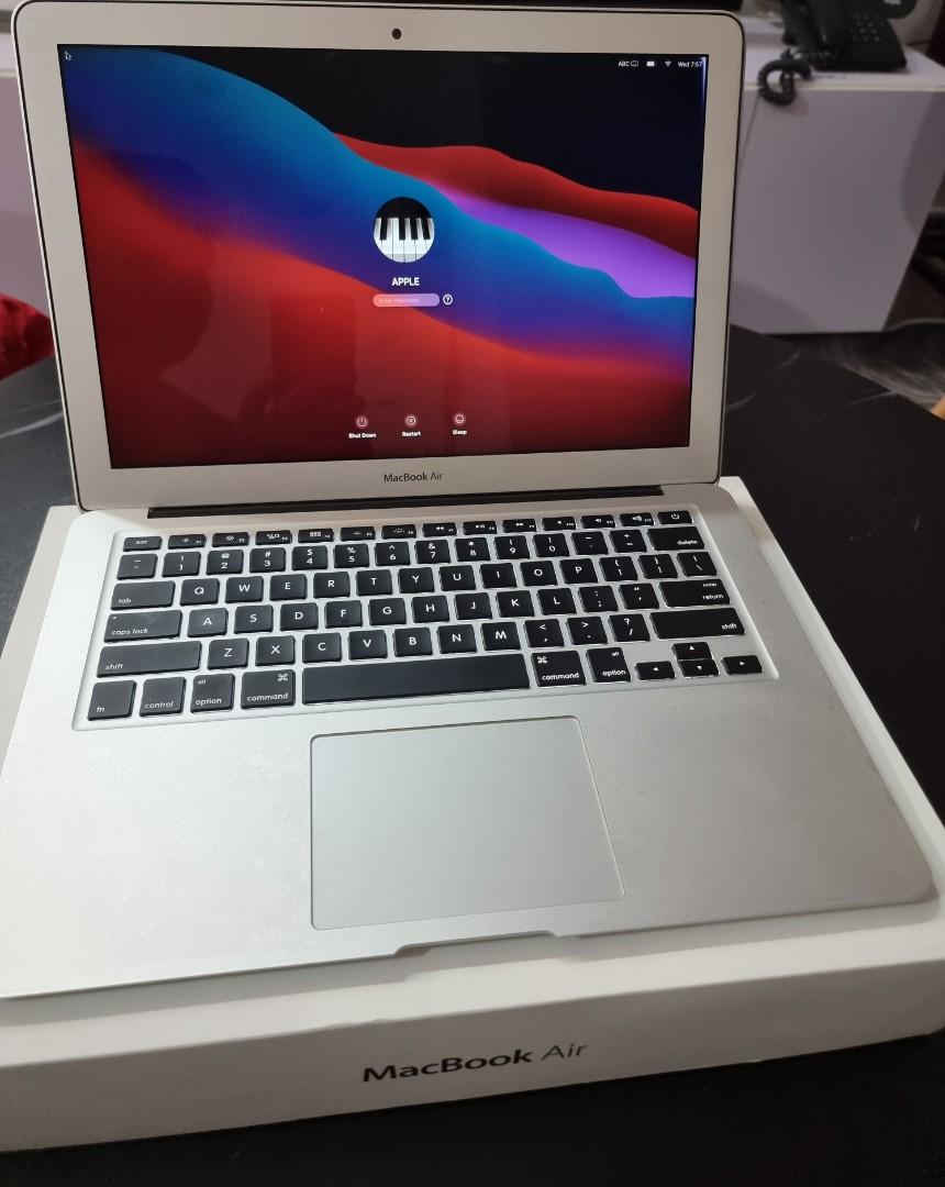 Apple Macbook Air 13.3 inch 8/128 GB full Set with Box. Firm Price ...