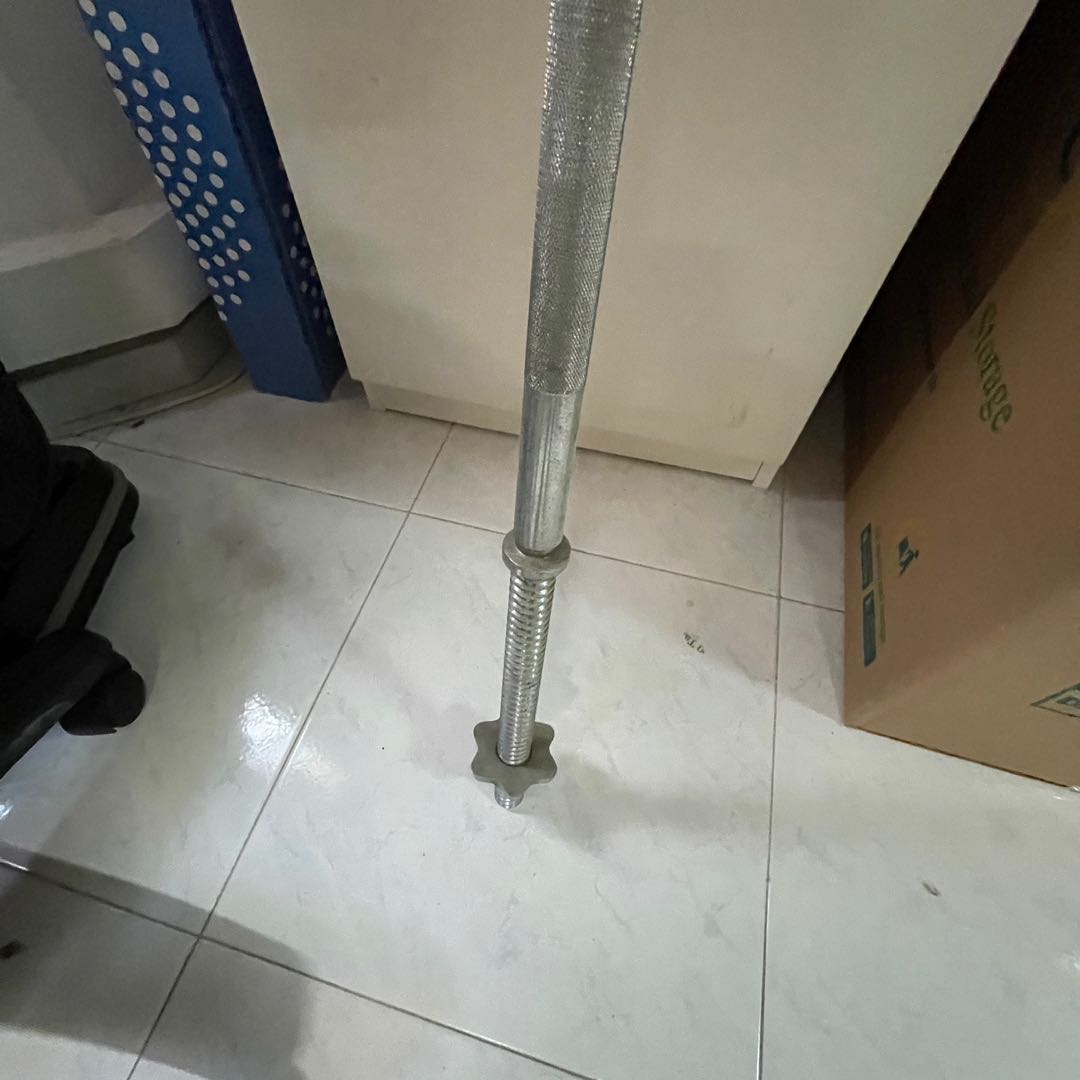 Bar Bell 4ft, Sports Equipment, Exercise & Fitness, Weights & Dumbbells ...