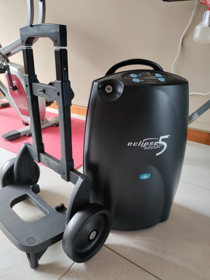 Caire SeQual Eclipse 5 portable oxygen concentrator, Health & Nutrition ...