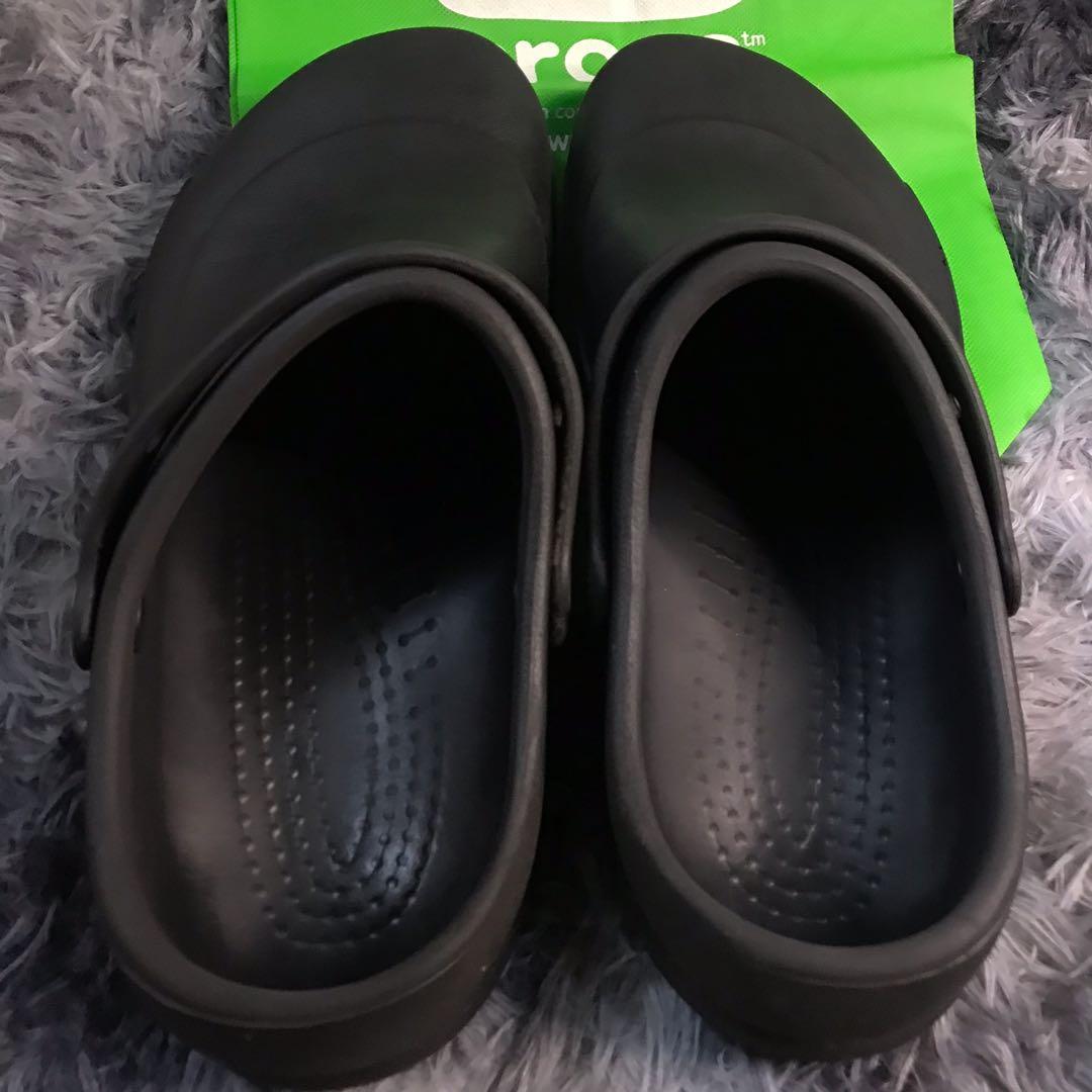 Crocs Chef Clog /Authentic, Men's Fashion, Footwear, Slippers & Slides ...