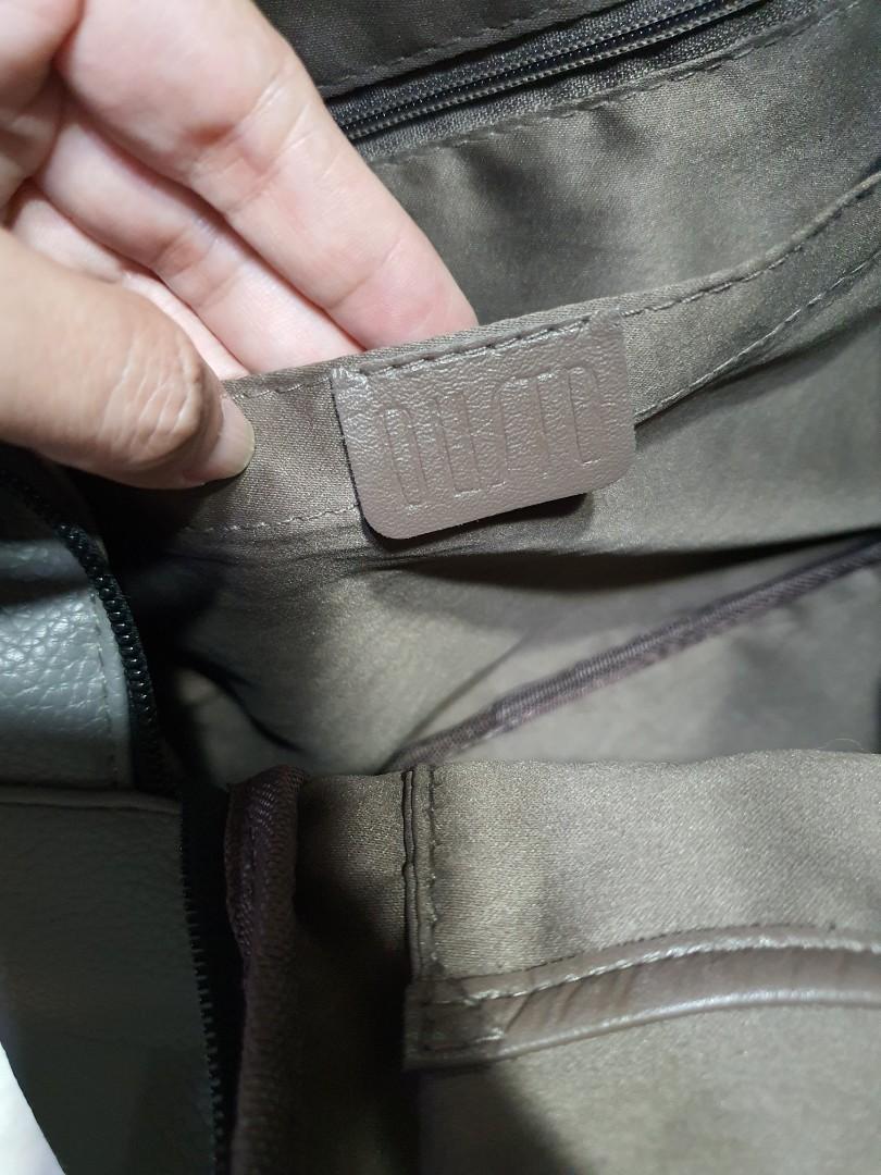 DUSTO Backpack, Luxury, Bags & Wallets on Carousell