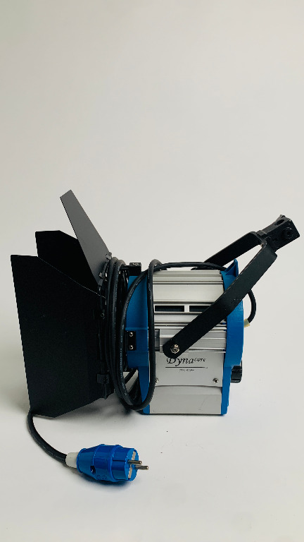 Dyna Core DTW 650 Watt Tungsten Fresnel, Photography, Photography ...