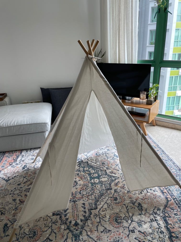 Hooga White Tent, Furniture & Home Living, Home Decor, Other Home Decor ...