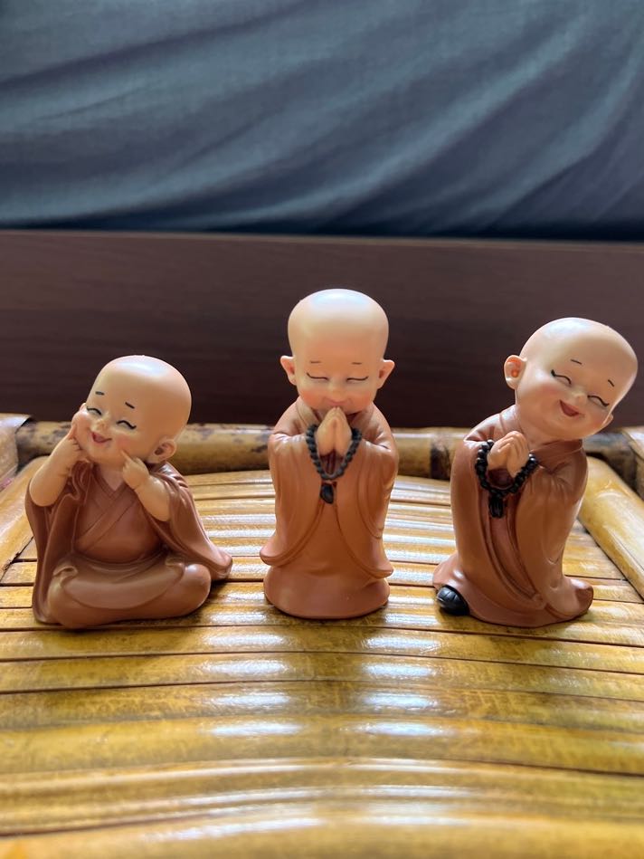 Little Monk Figurines in Monk Robes, Hobbies & Toys, Memorabilia ...