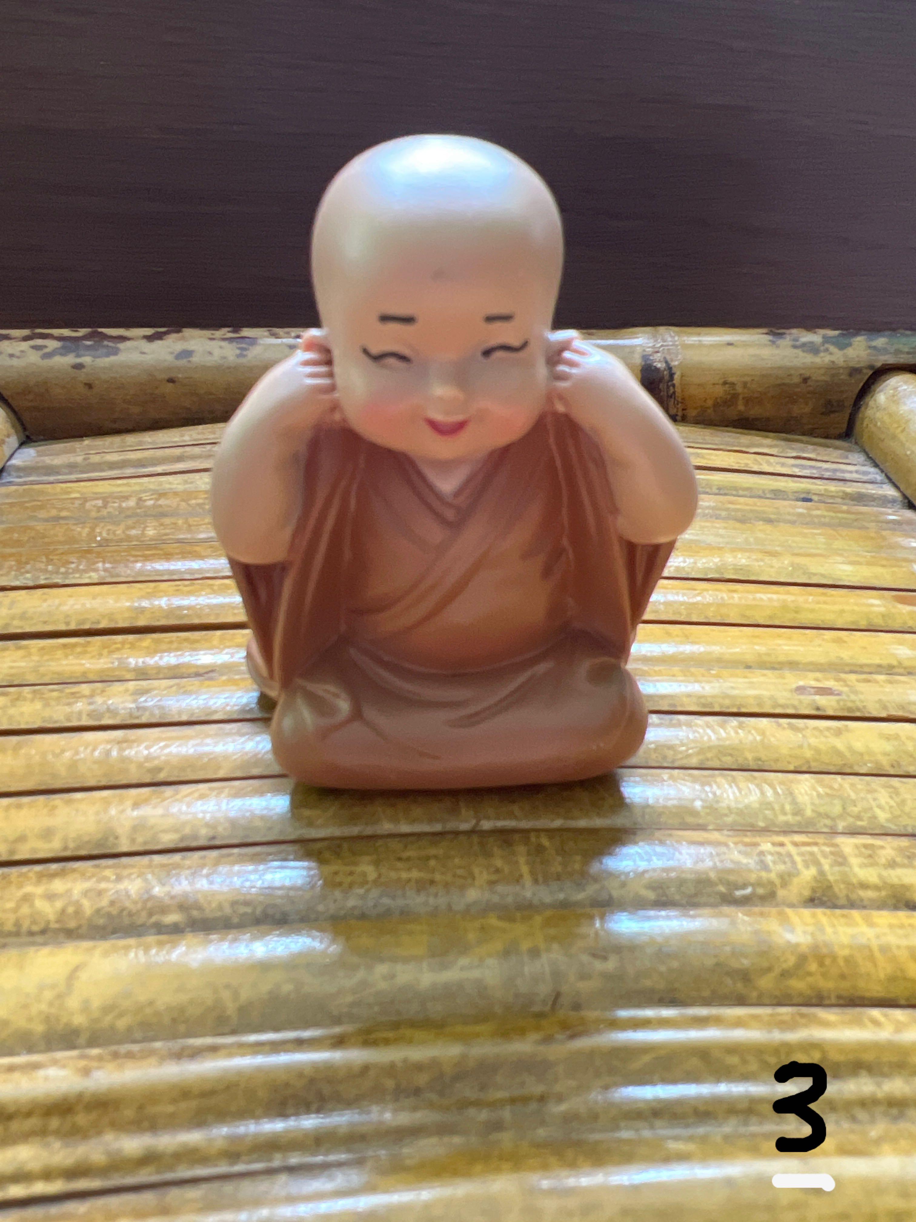Little Monk Figurines in Monk Robes, Hobbies & Toys, Memorabilia ...