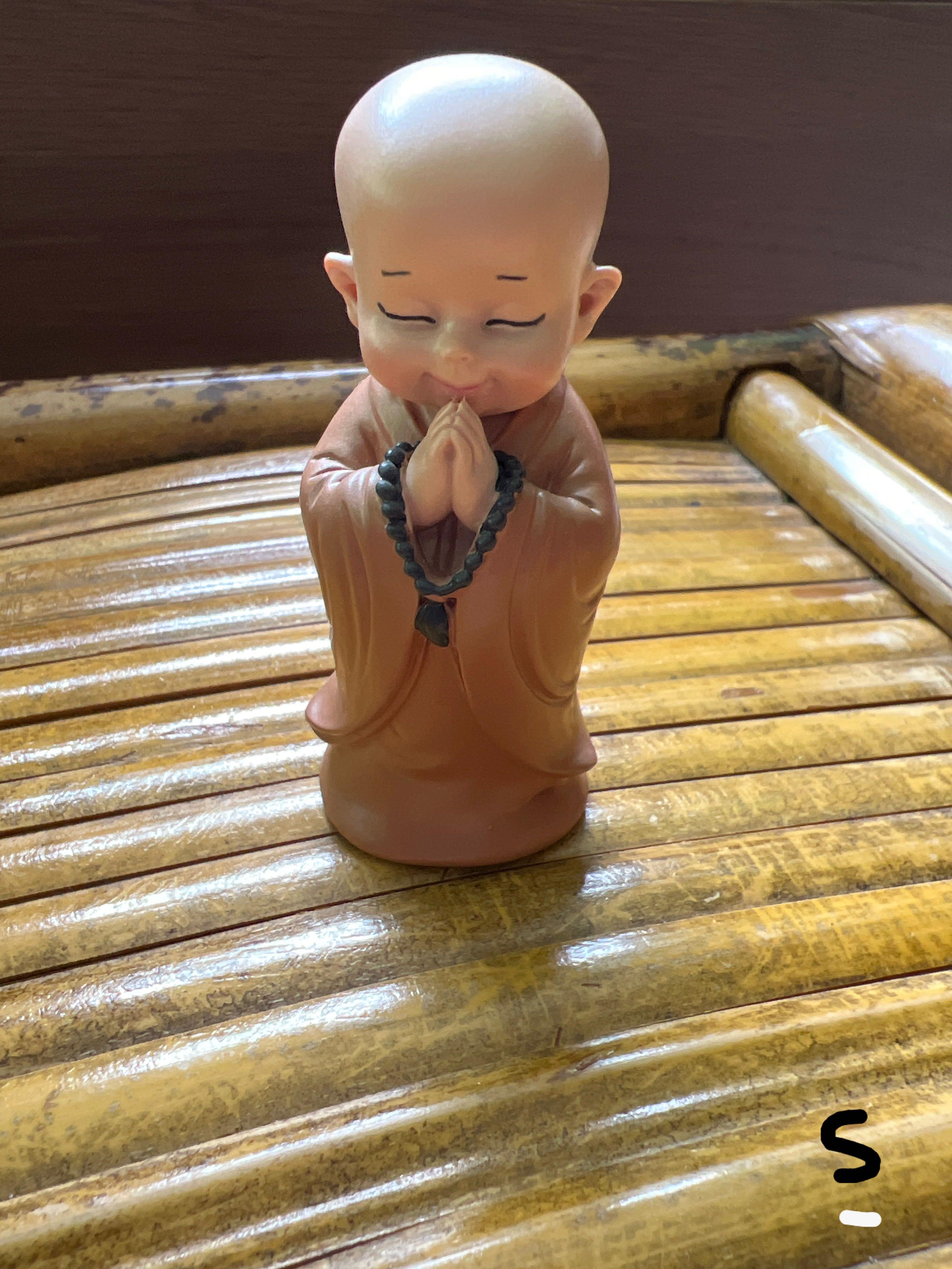 Little Monk Figurines in Monk Robes, Hobbies & Toys, Memorabilia ...