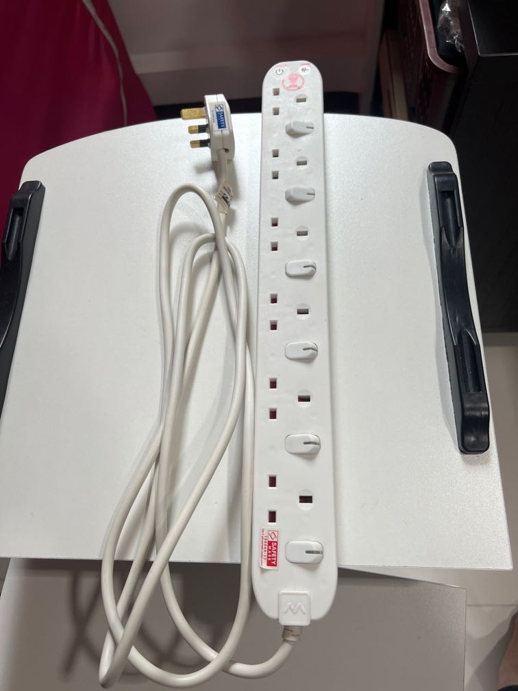 Masterplug 6 sockets extension, TV & Home Appliances, Electrical ...