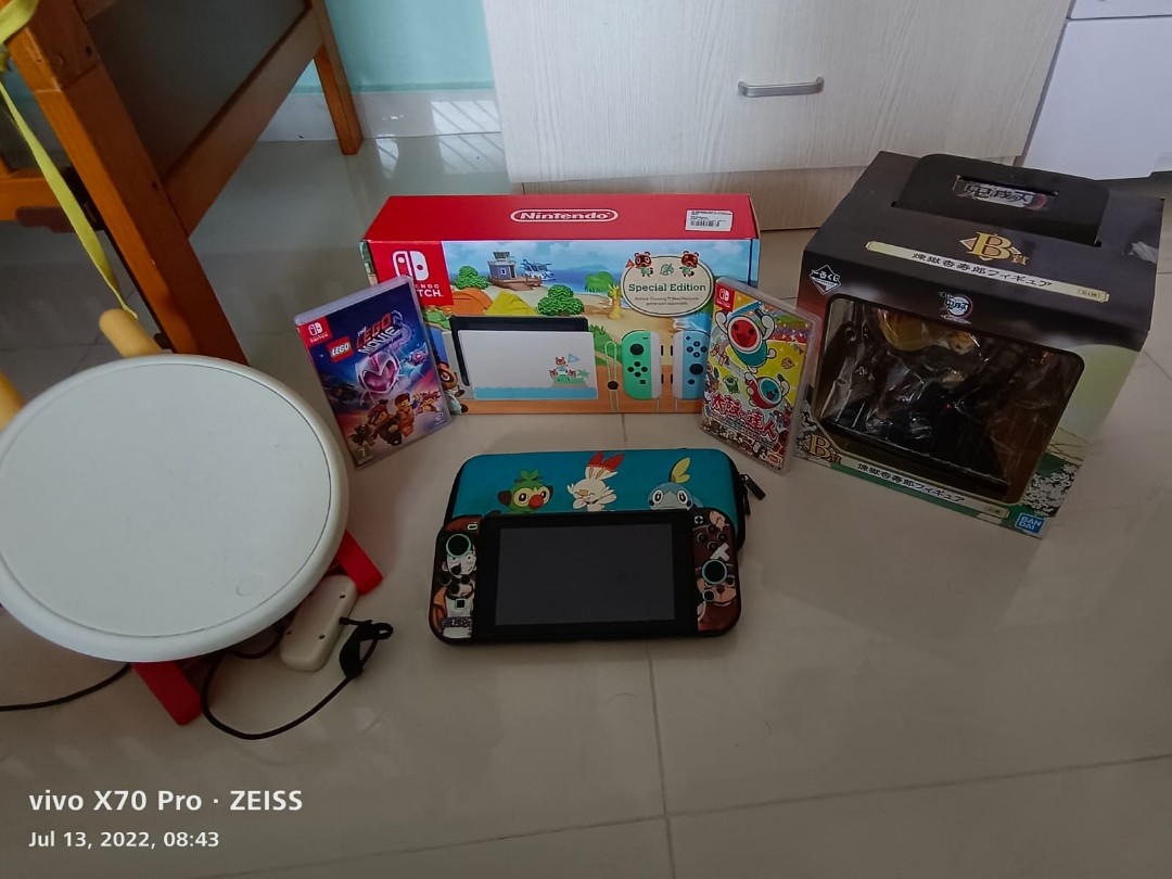 Nintendo Switch Console Limited edition, Video Gaming, Video Game ...