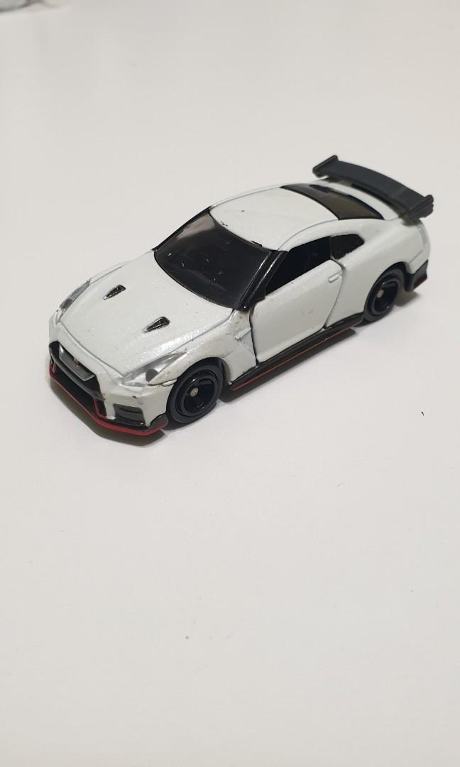 Tomica Nissan R35 Nismo Japan Exclusive, Hobbies & Toys, Toys & Games ...