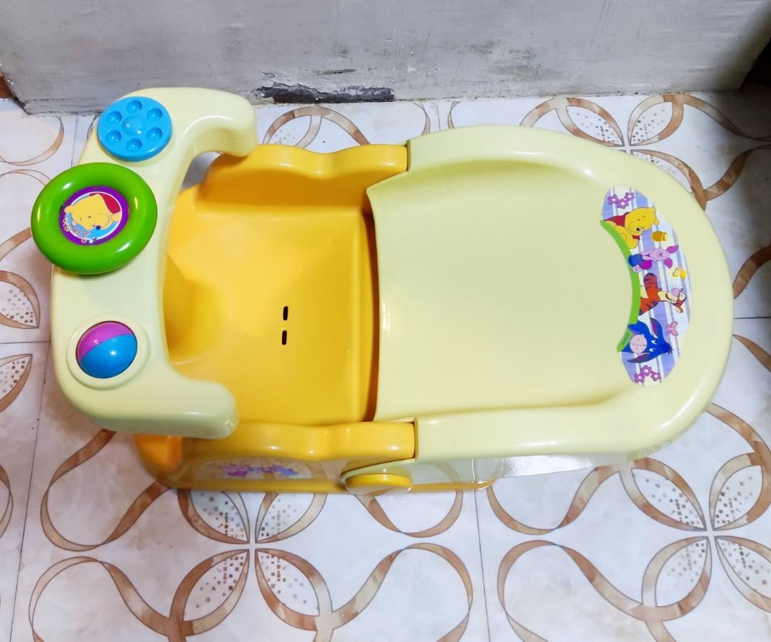 Tomy Disney Winnie The Pooh Baby Bath Seat, Babies & Kids, Bathing ...