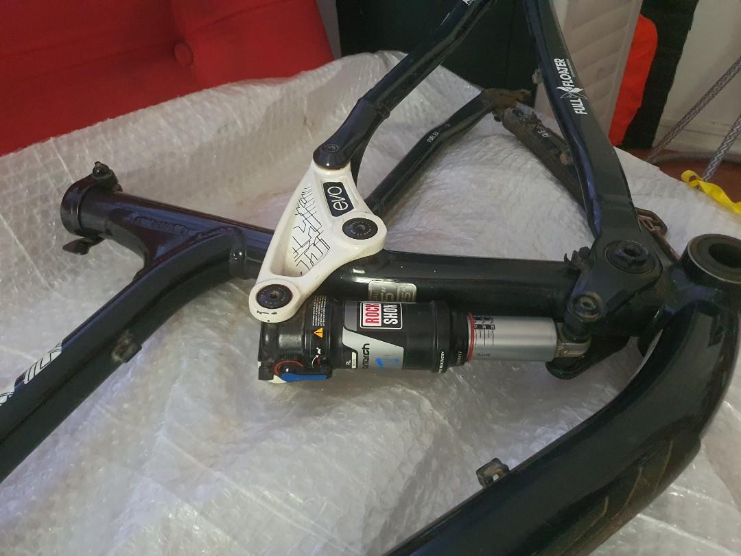 Trek fuel ex 5 full sus mtb frame, Sports Equipment, Bicycles & Parts ...