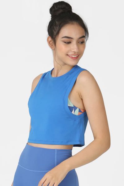 Vivre Moxie loose tank, Women's Fashion, Activewear on Carousell